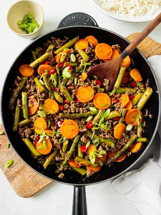 Quick Beef and Zucchini Skillet (Meal-Prep) - Primavera Kitchen