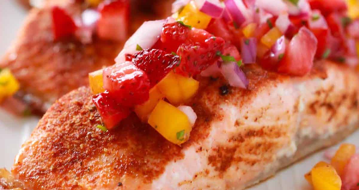 Cajun Salmon with Strawberry Salsa - Primavera Kitchen