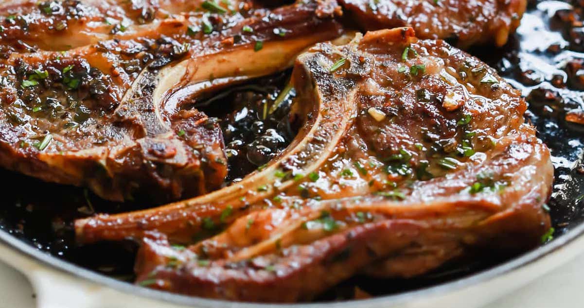 Garlic Herb Lamb Chops Recipe - Primavera Kitchen