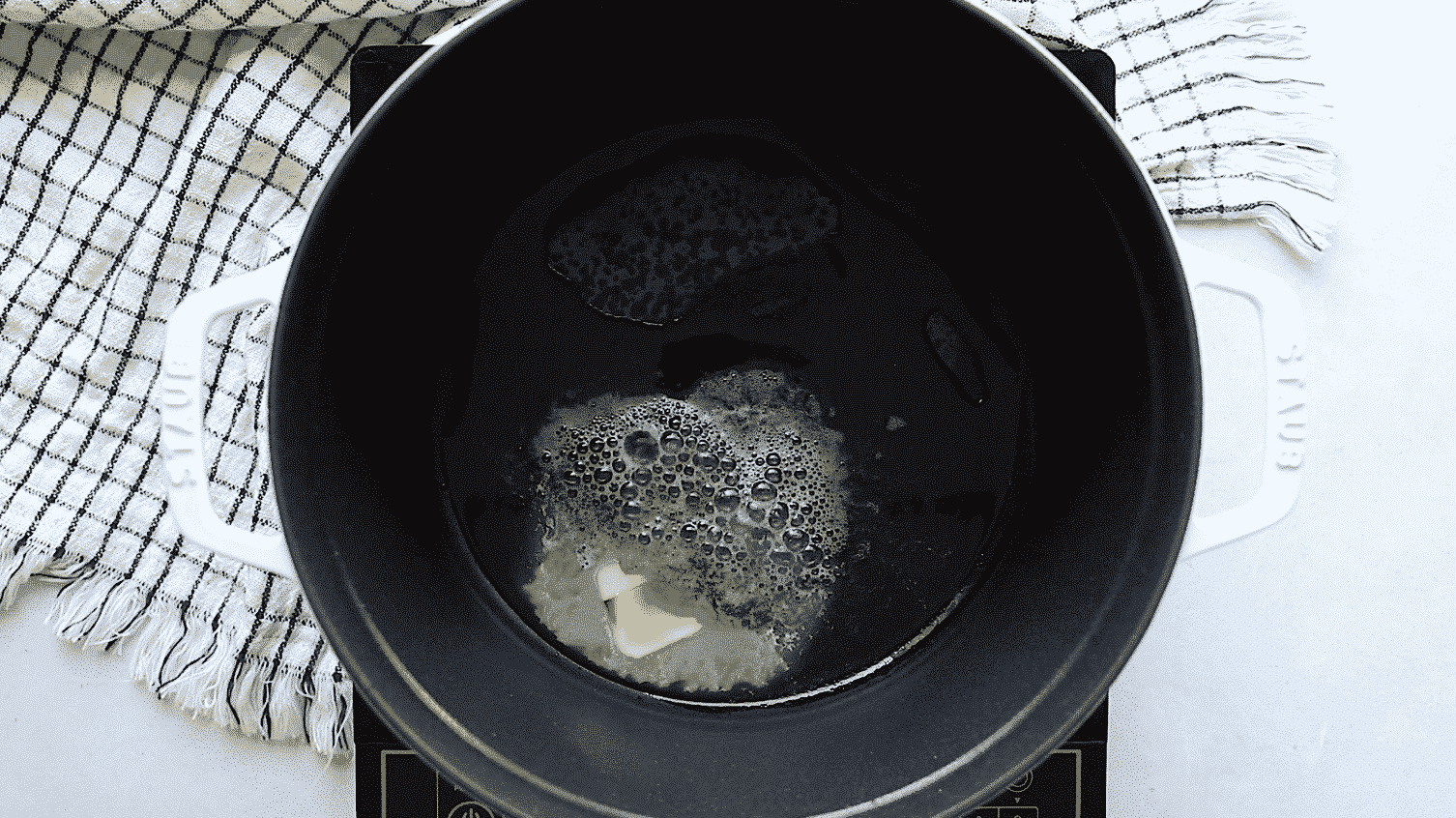 Whole30 Pot Roast Recipe - This is ABSOLUTELY delicious!