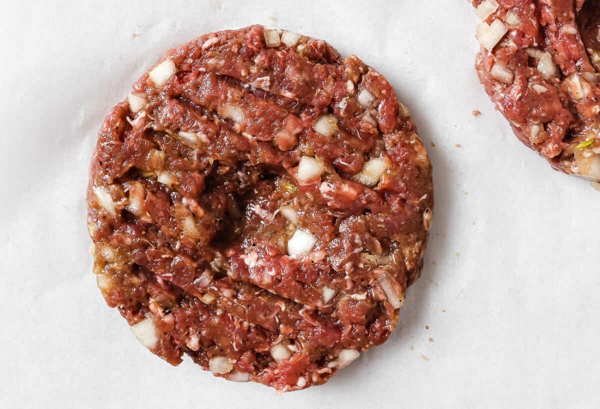 Best Hamburger Recipe (Juicy, Grilled or Stovetop)