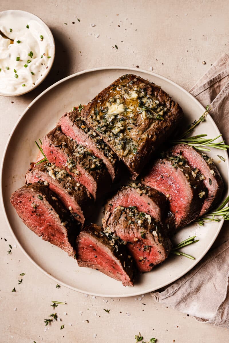 Garlic Butter Beef Tenderloin Recipe: Juicy, Tender, and Flavorful