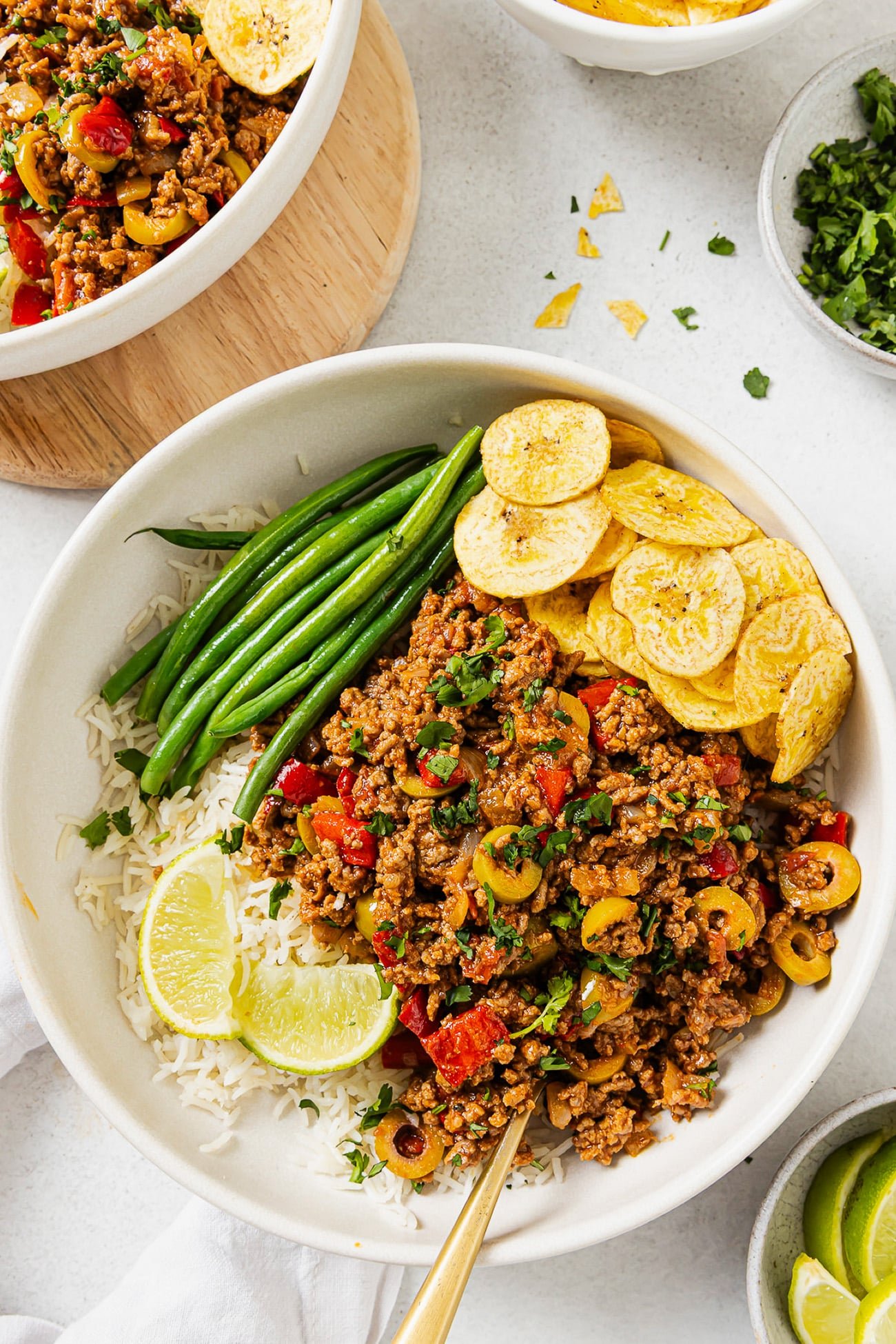 Picadillo Recipe – Ground Beef with Tomato Sauce & Green Olives